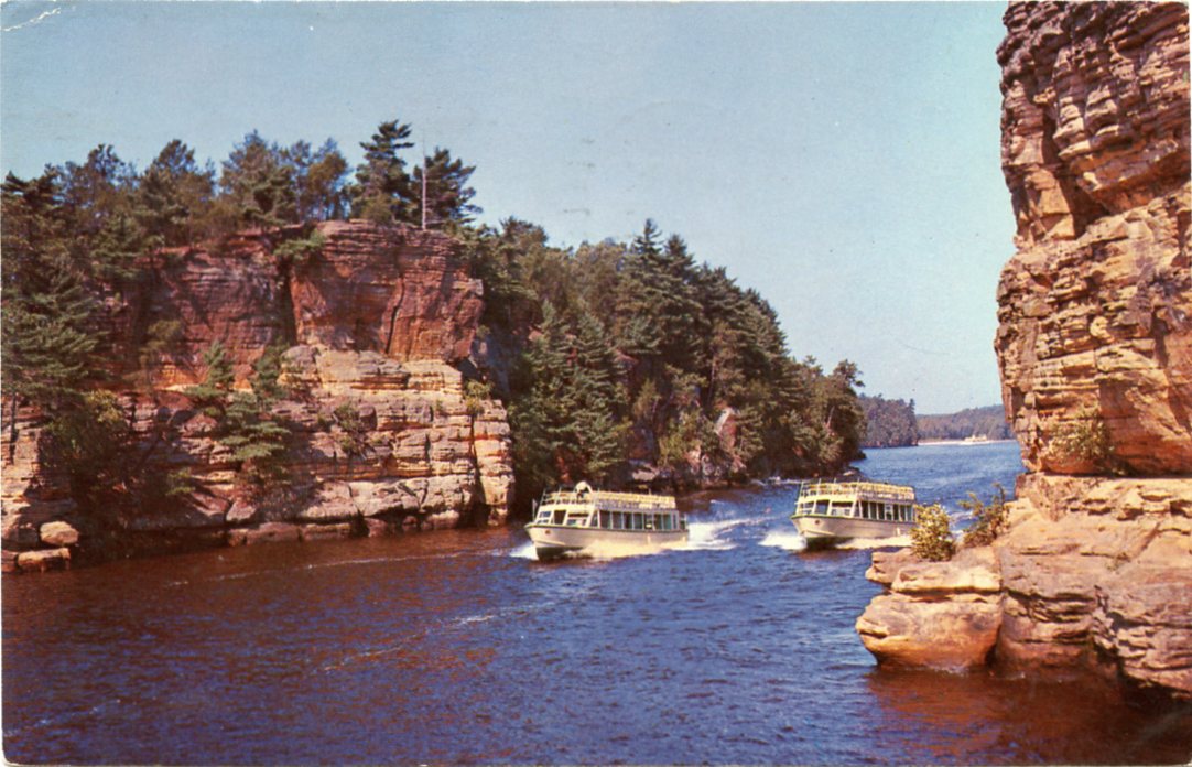 The Jaws of the Dells, Upper Dells of the Wisconsin River, WI [Postcar ...